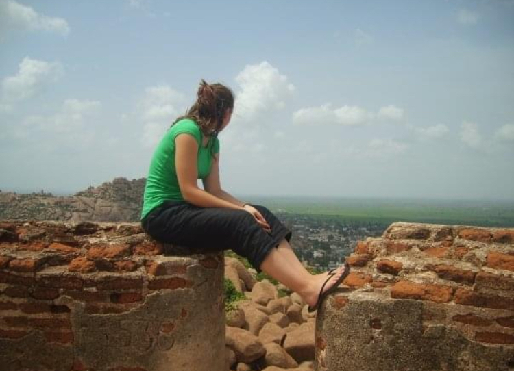 10 Life Lessons to be Learnt from Independent Travel as a Young Adult ...
